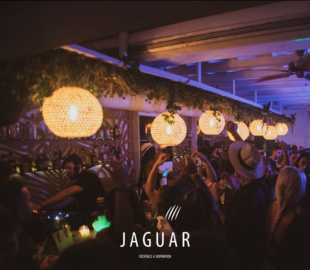 Skiathos Boat Party — Sunset Cruise, DJs & Bar